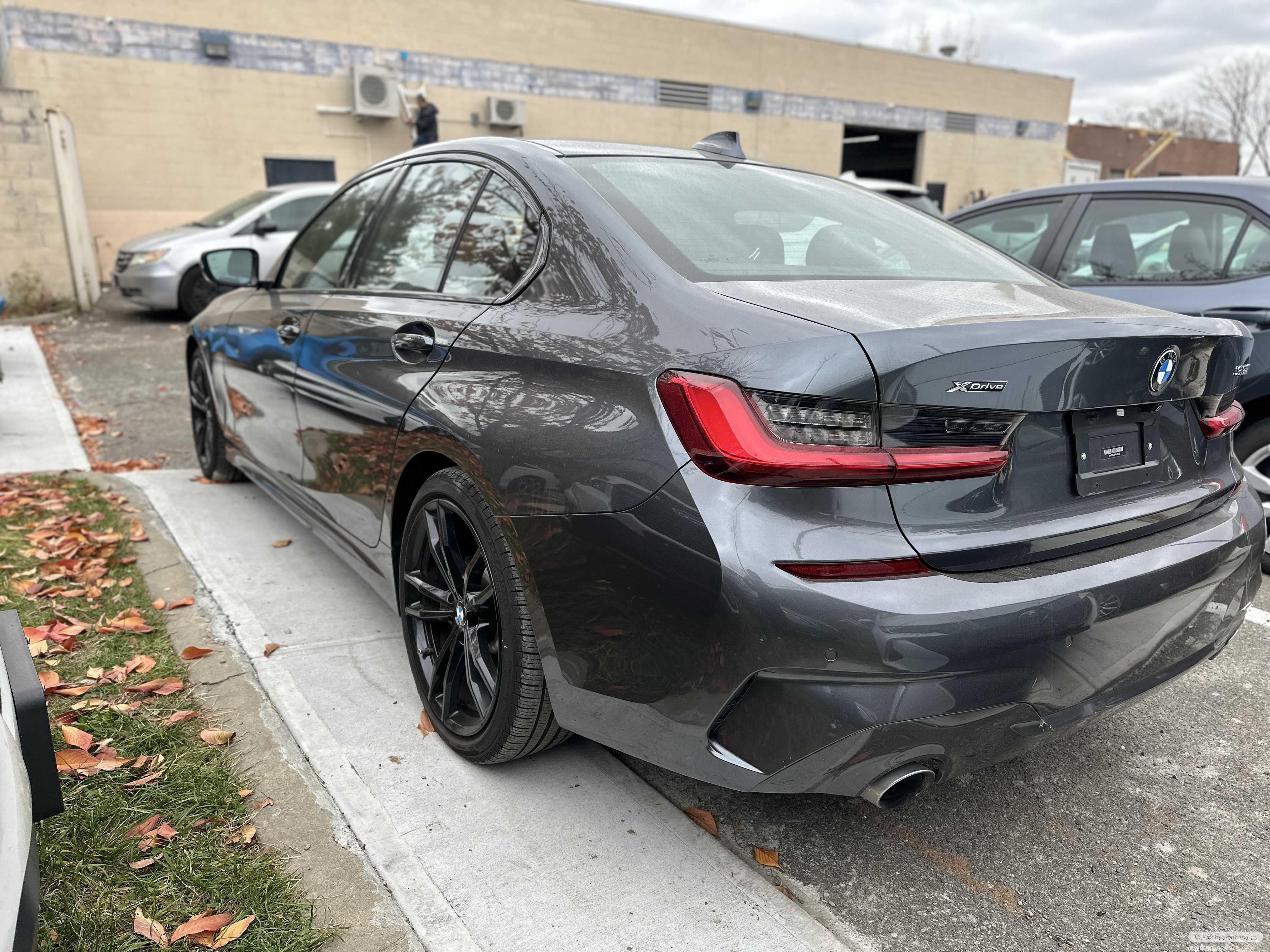 💙现车～2019 BMW 3系330i M SportLine - 华人帮