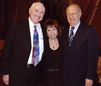 Isabel Allende - Family album