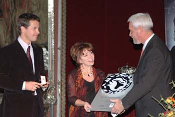 Isabel Allende - Family album