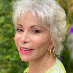 Isabel Allende - Press photos