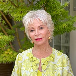 Isabel Allende - Press photos