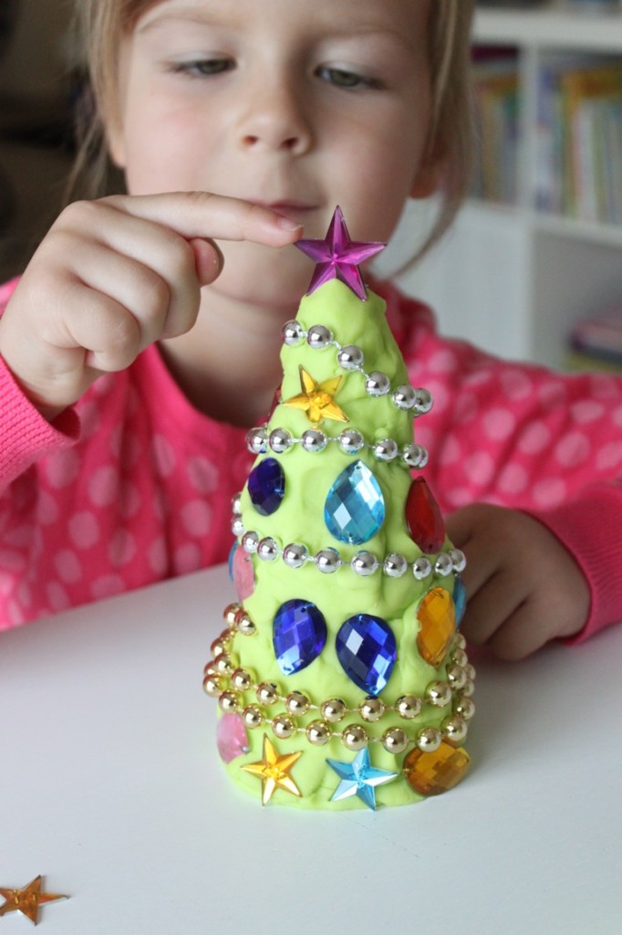 Christmas Tree Play Dough Kit - Mama.Papa.Bubba.