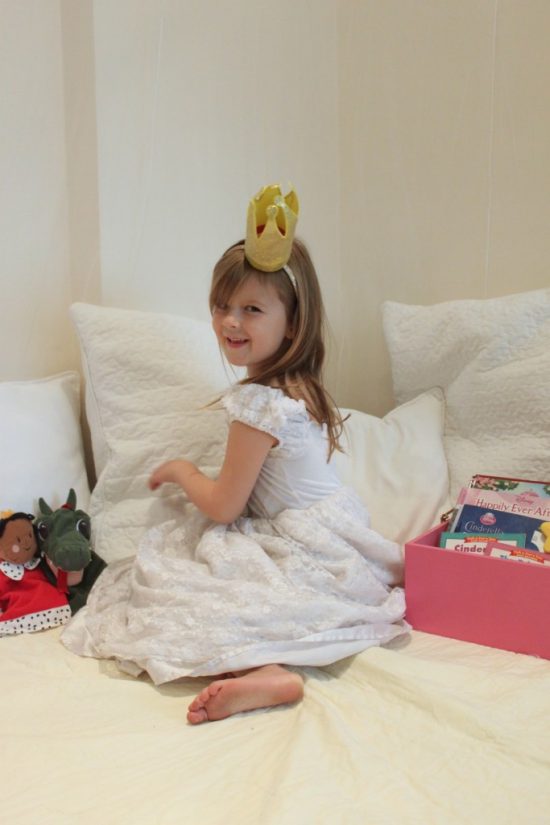 Fairy Tale Reading Fort - Mama.Papa.Bubba.