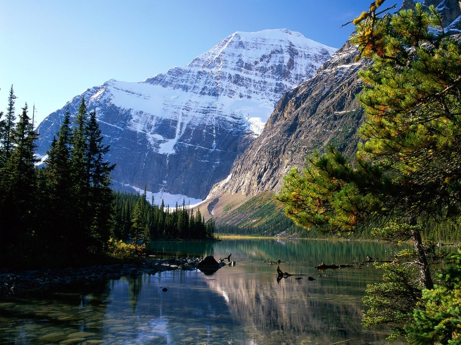 Mt Edith Cavell - Alberta | peakery
