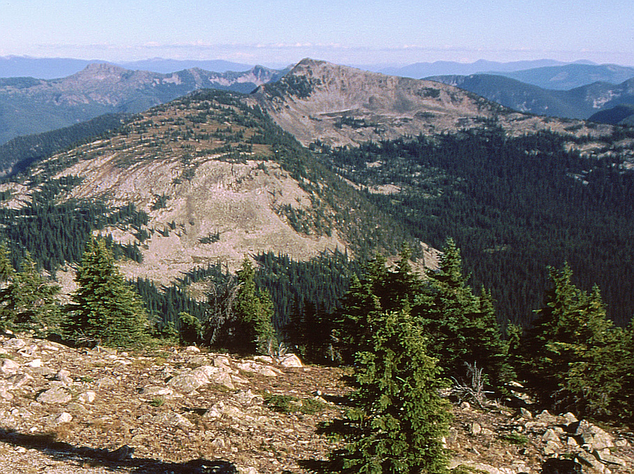 Finlayson Ridge - British Columbia | peakery