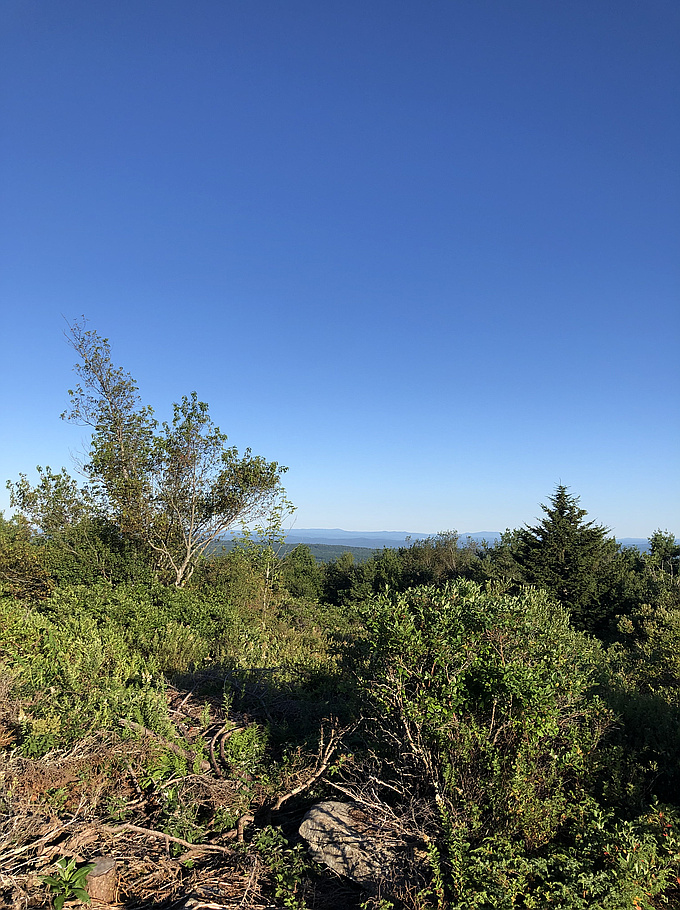 Gap Mountain North Summit - New Hampshire | peakery