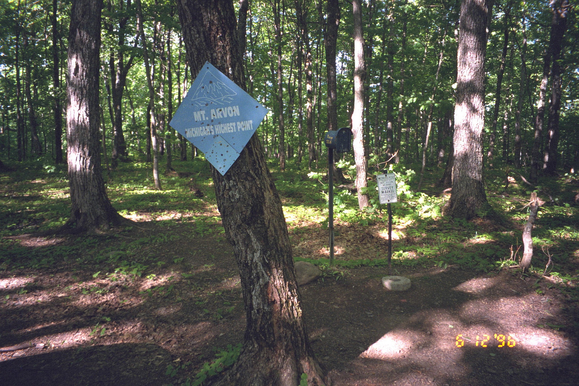 Mt Arvon - Michigan | peakery