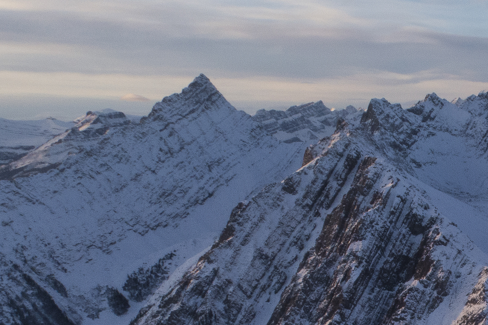 Mt Ishbel - Alberta | peakery