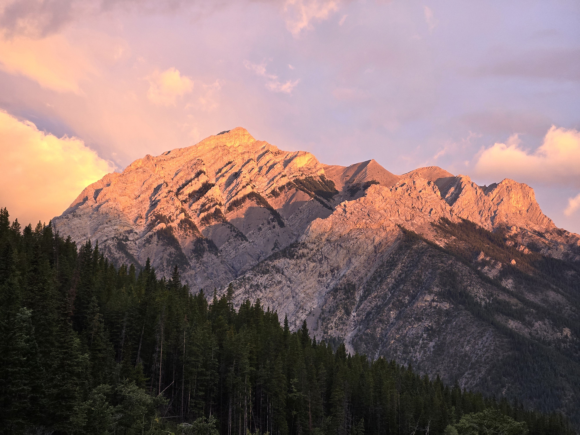 Mt Lorette - Alberta | peakery