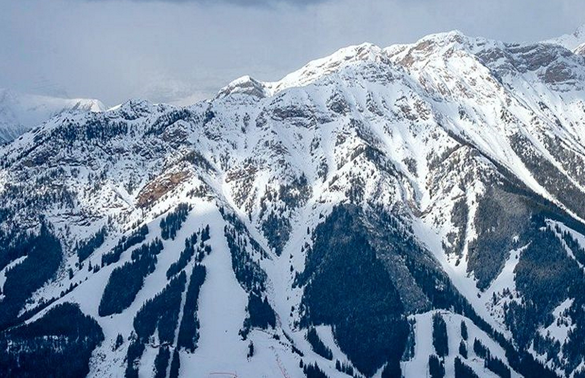 Mt Norquay East Peak - Alberta | peakery