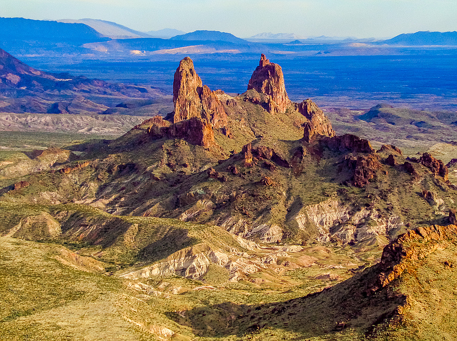 Mule Ear Peaks - Texas | peakery