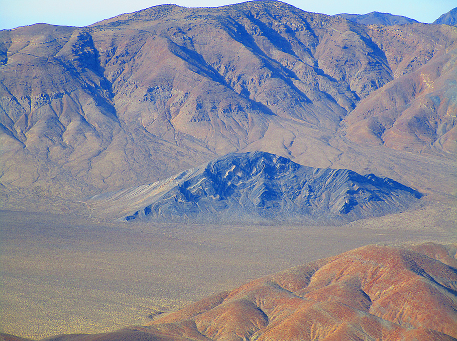 Striped Butte - California | peakery
