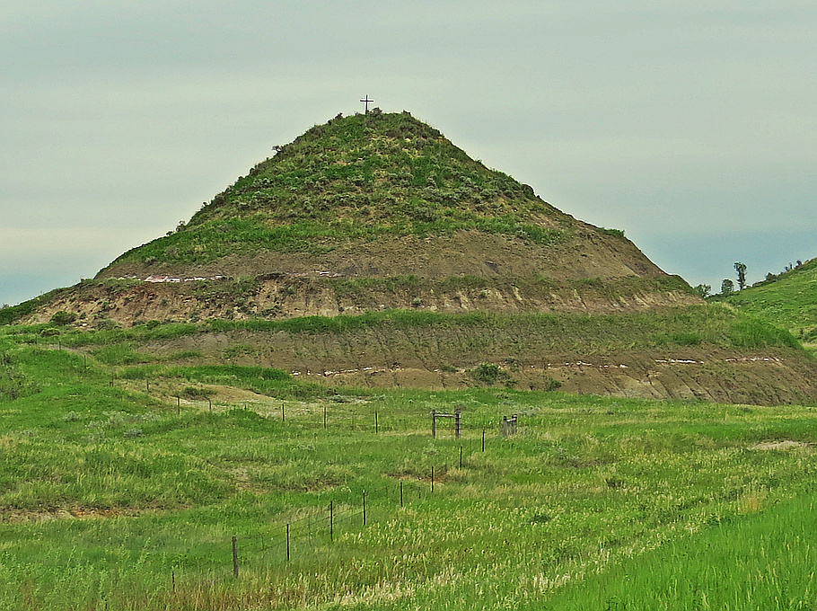 Teepee Butte - North Dakota | peakery