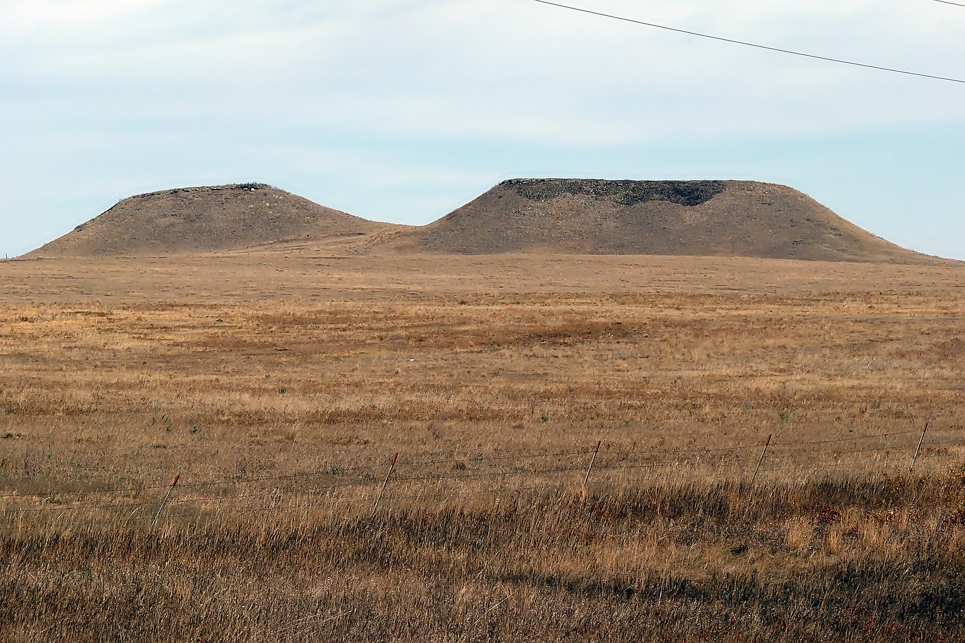 Twin Buttes - North Dakota | peakery