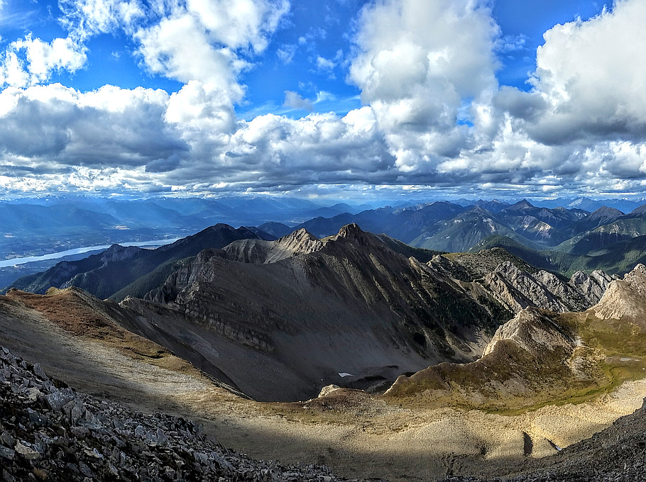 Mount Aeneas - British Columbia, Canada | peakery