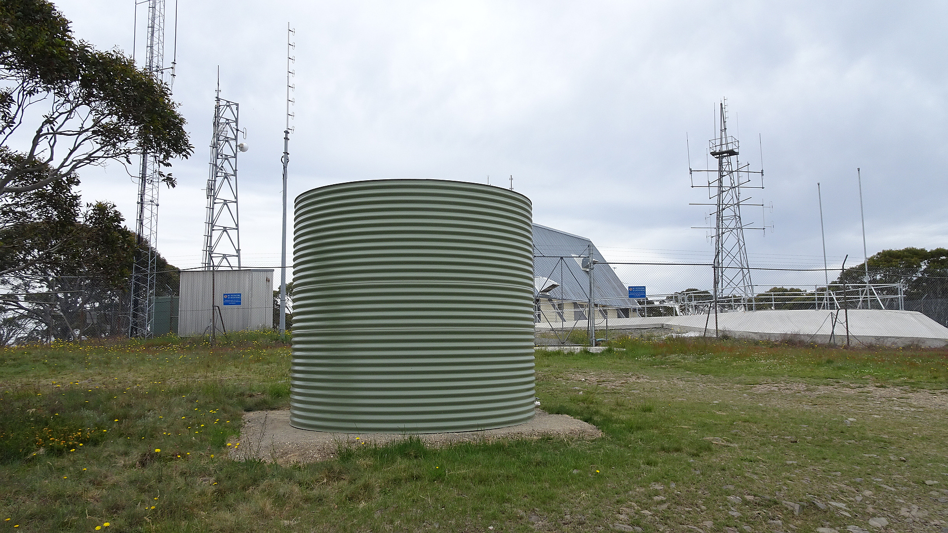 Mt Ginini - Australia | peakery