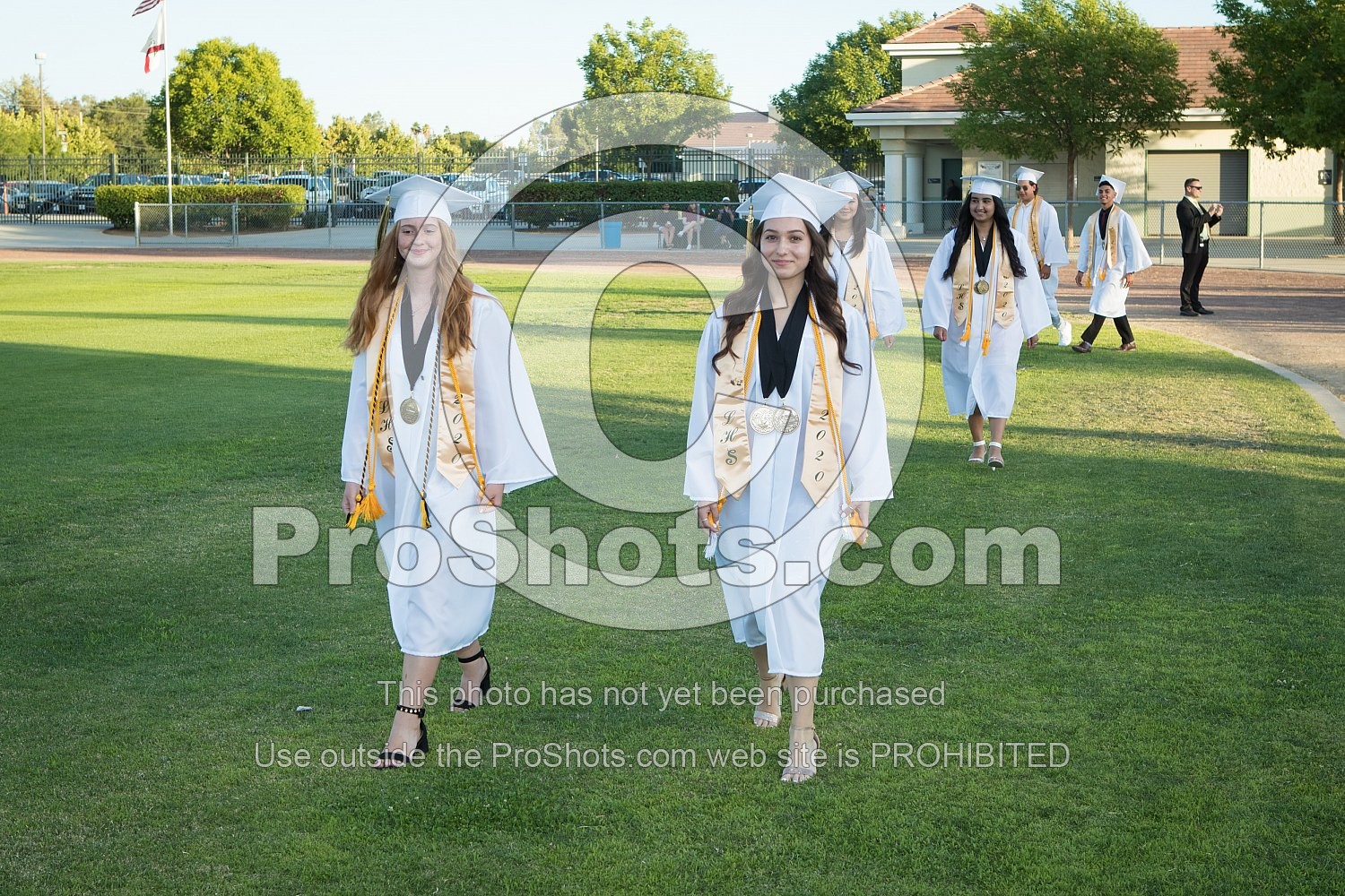 LHS Outdoor Graduation Ceremony - Events - 2020 - proshots.com