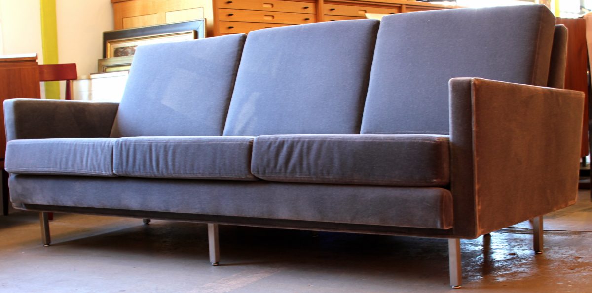 George Nelson Case Study Sofa by Modernica
