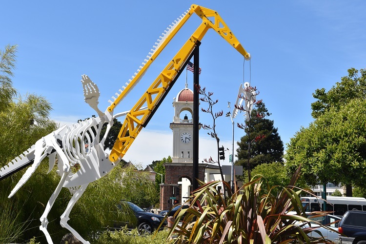 Monster of Monterey Surfaces in Santa Cruz! | Santa Cruz Economic ...