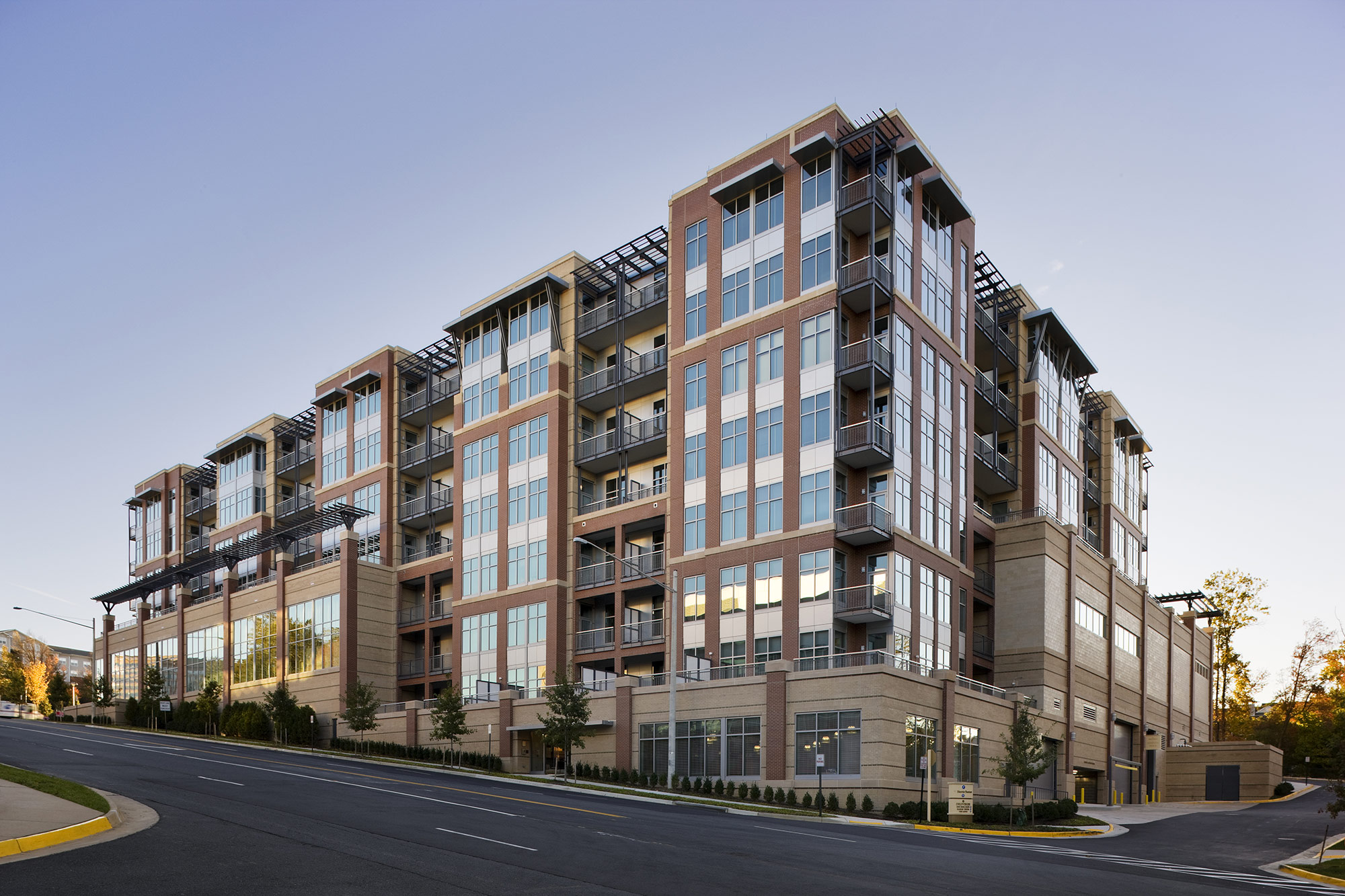 THE LOFTS AT PARK CREST | Corporate Housing | 800 367 9501 | SuiteAmerica