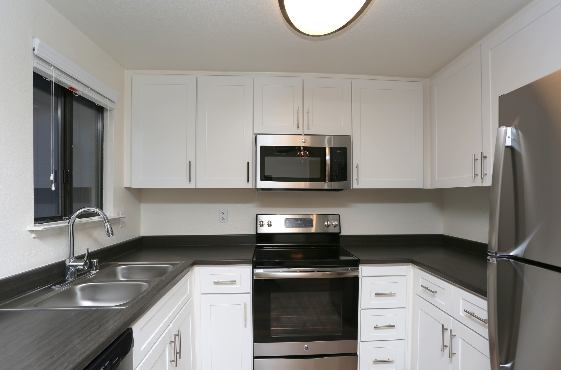 PARK RIDGE APARTMENTS | Corporate Housing | 800 367 9501 | SuiteAmerica