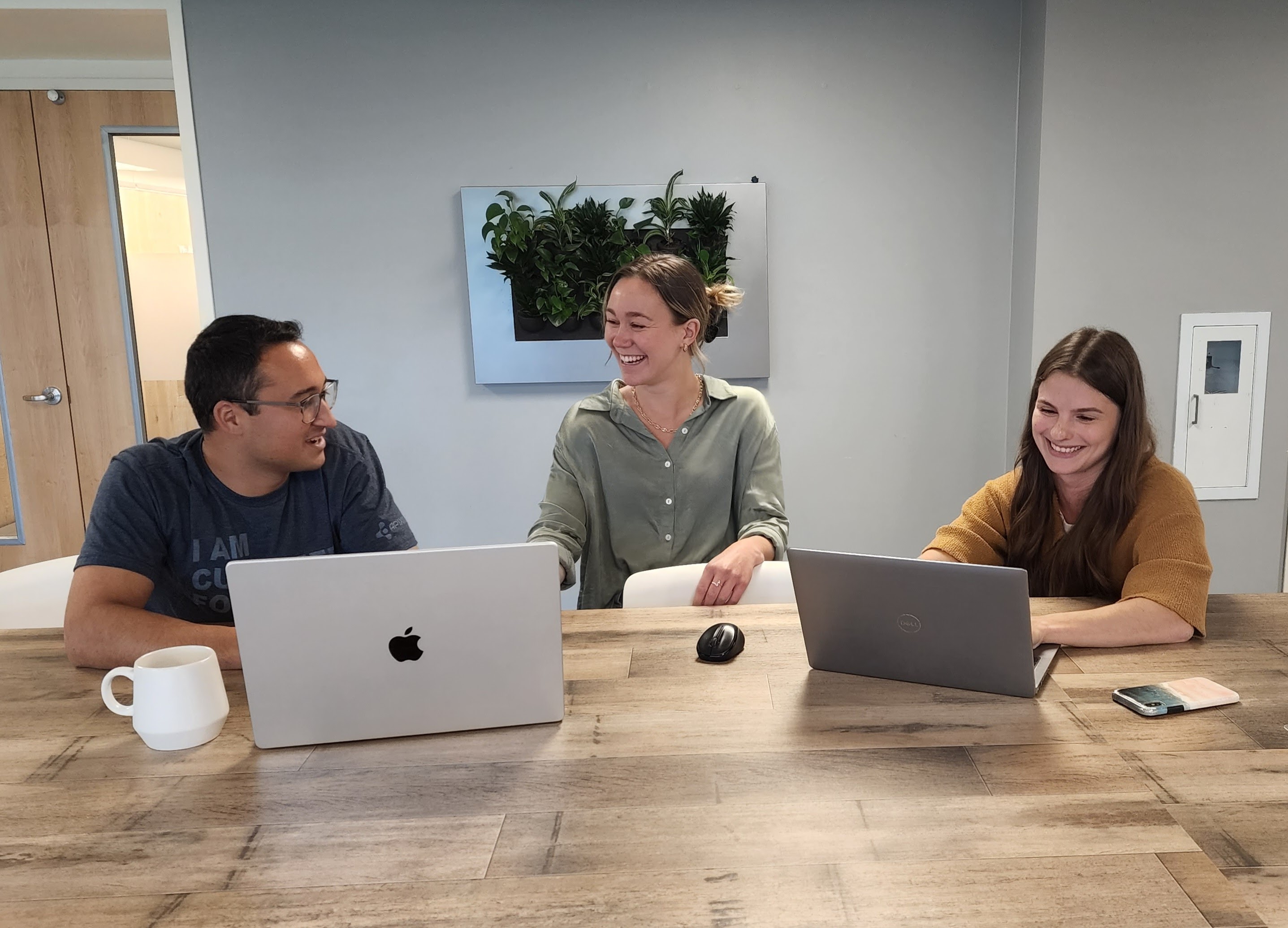 Apixio Culture | Comparably