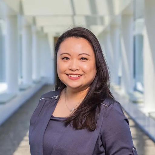 Lily Toy — Chief Legal Officer at Stack Overflow | Comparably Lily Toy — Chief Legal Officer at Stack Overflow | Comparably