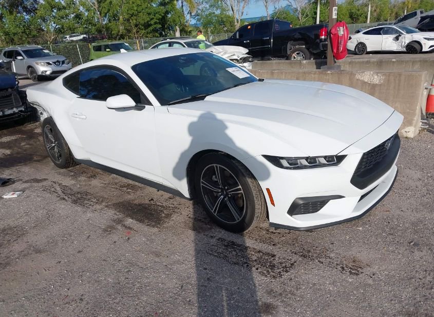 Salvage Ford Mustang for Sale, Crashed Mustangs at Auto Auction ...