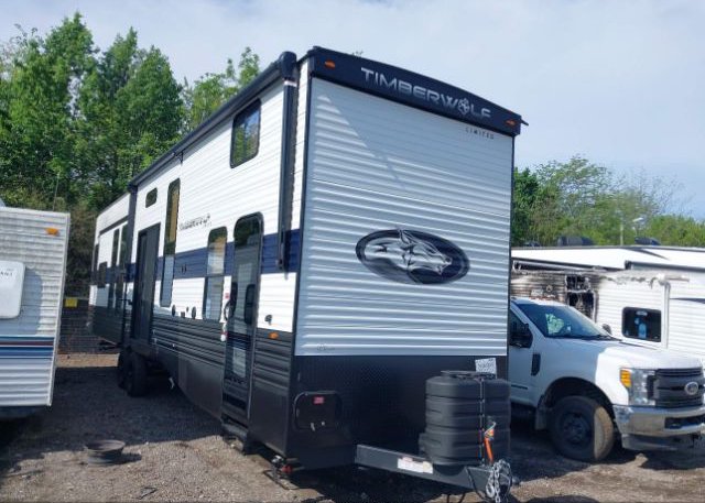Salvage Rvs for Sale in Online Auctions at Salvagebid