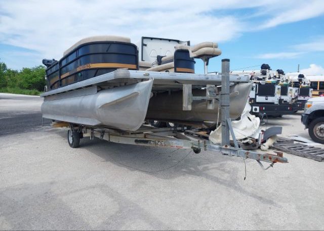 Salvage Boats for sale in Online Boat Auctions at Salvagebid