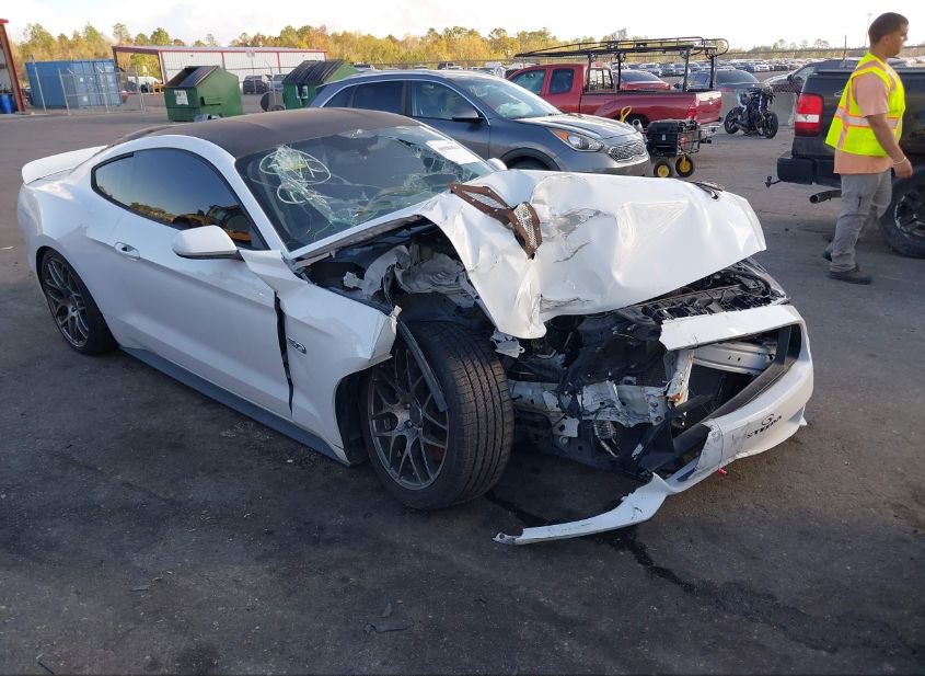 Salvage Ford Mustang for Sale, Crashed Mustangs at Auto Auction ...