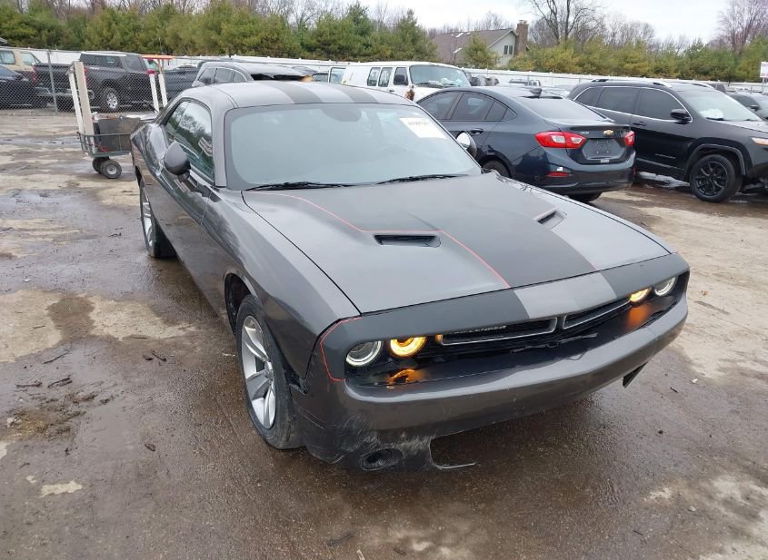 Salvage 2022 DODGE CHALLENGER Sxt for Sale in SOUTH BEND, IN - 41907977