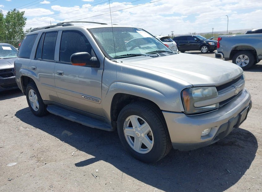 Salvage 2002 Chevrolet Trailblazer LTZ for Sale in Albuquerque, NM ...