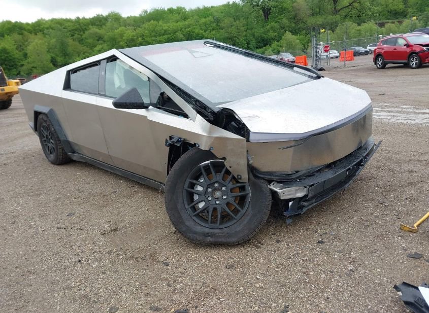 La oferta terminó en 7G2CEHED4SA069152, Salvage TESLA CYBERTRUCK All ...