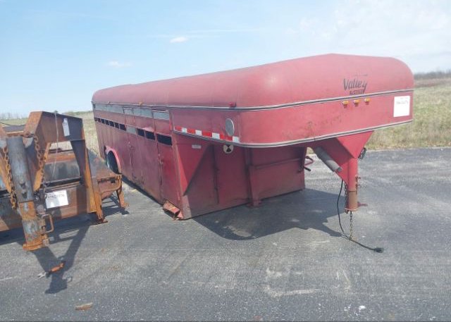 Salvage Trailers For Sale | Wrecked Semi-Trailers For Auction - Salvagebid