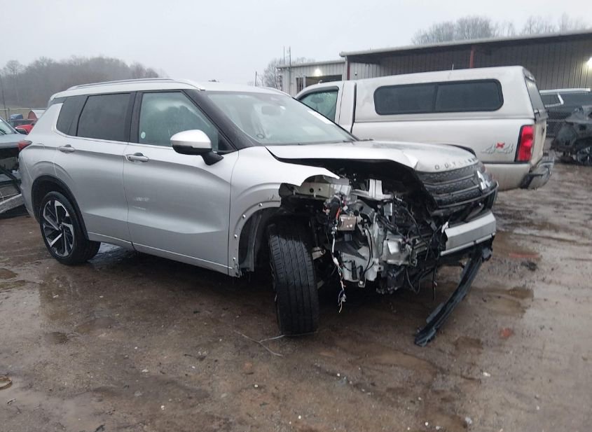 Sold 2022 Mitsubishi Outlander Sel 2.5 s-awc/sel launch edition s-awc ...