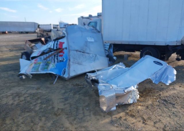 Salvage Trailers For Sale | Wrecked Semi-Trailers For Auction - Salvagebid