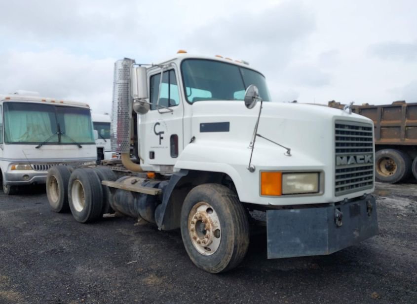Sold 2000 MACK 600 Ch600 in SCOTT, AR - SalvageBid