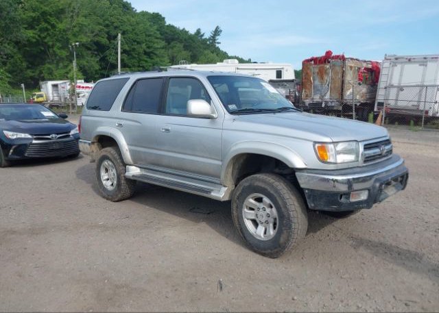 Sold 2000 Toyota 4runner in EAST TAUNTON, MA - 39730344