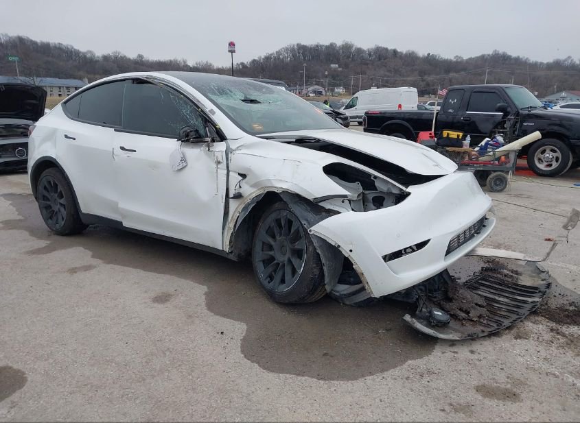 Salvage 2021 TESLA MODEL Y Long range dual motor all-wheel drive for ...
