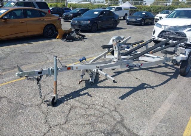 Salvage Trailers For Sale | Wrecked Semi-Trailers For Auction - Salvagebid