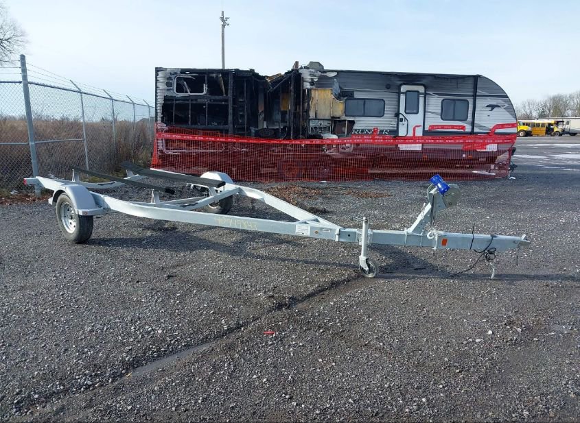 Salvage Trailers For Sale | Wrecked Semi-Trailers For Auction - Salvagebid