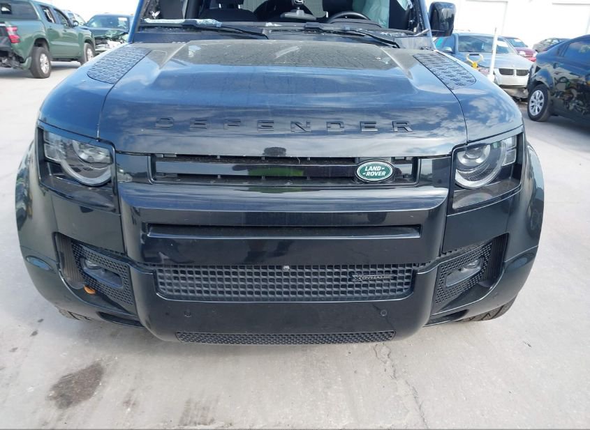 Sold 2022 LAND ROVER DEFENDER 90 x-dynamic s in SANFORD, FL - SalvageBid