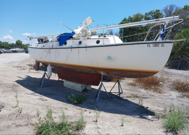 Salvage Boats for sale in Online Boat Auctions at Salvagebid