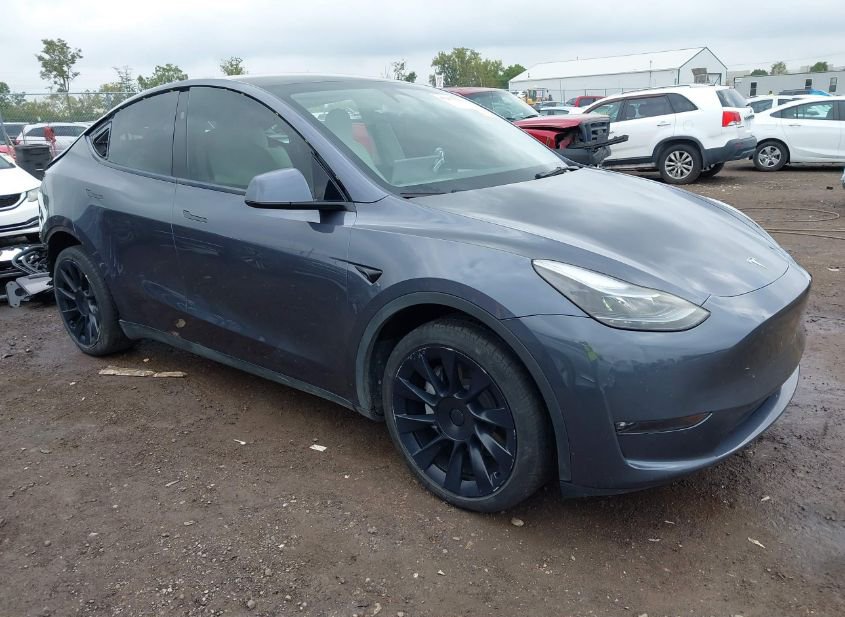 Salvage 2023 TESLA MODEL Y Awd/long range dual motor all-wheel drive ...