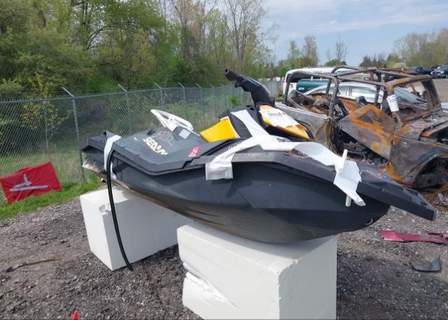 Salvage Boats for sale in Online Boat Auctions at Salvagebid