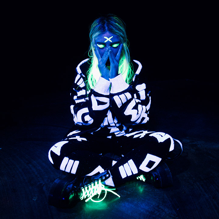 Exclusive Booking Agency for Whyte Fang - Wasserman Music