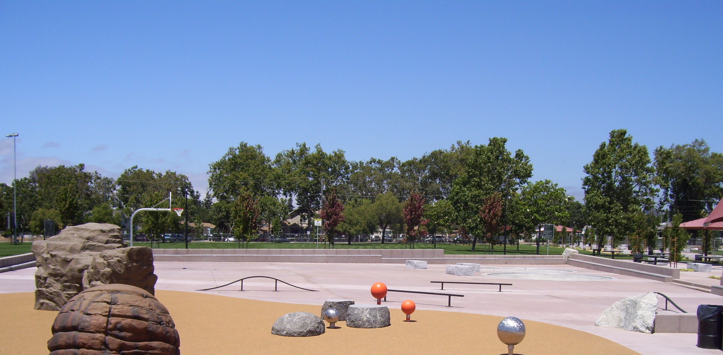 Cannery Park Skatepark - Hayward, CA | West Coast Skateparks