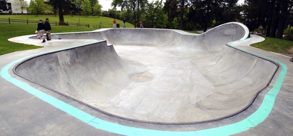 Crossroads Park Skatepark - Bellevue, WA | West Coast Skateparks